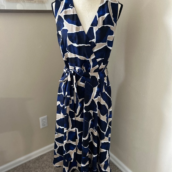 Tahari | Dresses | New With Tags Tahari Navy And Cream Print Dress ...
